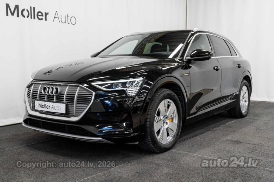 Black Audi E-Tron 2020 in Tallinn, with an engine capacity of 0.00 L and mileage of 117 thousand km for 26500 €, photo 1 on AUTOMOTO.COM.LV
