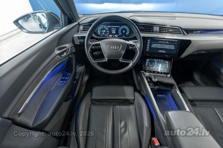 Черный Ауди E-Tron 2020 в Таллин, объемом двигателя 0.00 л и пробегом 69 тыс. км за 33990 €, фото 12 на AUTOMOTO.COM.LV