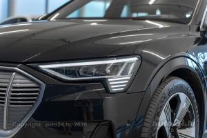 Черный Ауди E-Tron 2020 в Таллин, объемом двигателя 0.00 л и пробегом 69 тыс. км за 33990 €, фото 20 на AUTOMOTO.COM.LV