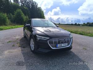 Melns Audi E-Tron 2021 Tallina, ar dzinēja tilpumu 0.00 L un nobraukumu 216 tūkst. km par 24800 €, foto 13 vietnē AUTOMOTO.COM.LV