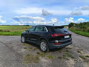 Melns Audi E-Tron 2021 Tallina, ar dzinēja tilpumu 0.00 L un nobraukumu 216 tūkst. km par 24800 €, foto 22 vietnē AUTOMOTO.COM.LV