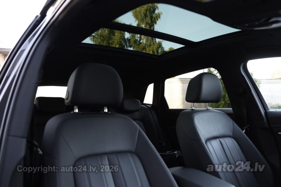 Black Audi E-Tron 2021 in Tallinn, with an engine capacity of 0.00 L and mileage of 95 thousand km for 26990 €, photo 30 on AUTOMOTO.COM.LV