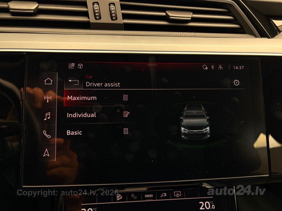 Черный Ауди E-Tron 2022 в Таллин, объемом двигателя 0.00 л и пробегом 25 тыс. км за 34990 €, фото 21 на AUTOMOTO.COM.LV