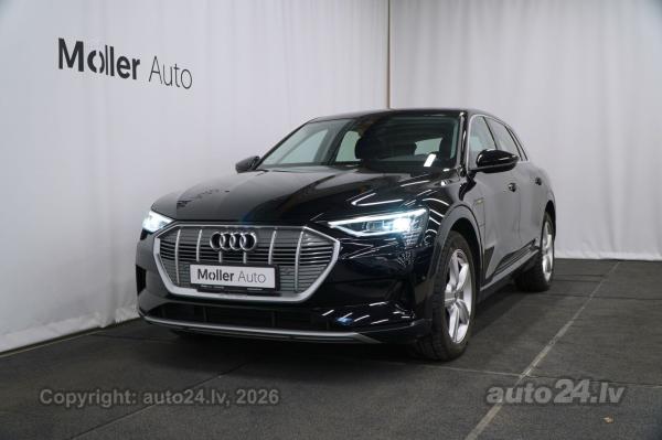 Melns Audi E-Tron 2022 Tallina, ar dzinēja tilpumu 0.00 L un nobraukumu 35 tūkst. km par 33900 €, foto 2 vietnē AUTOMOTO.COM.LV