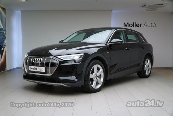 Black Audi E-Tron 2022 in Tallinn, with an engine capacity of 0.00 L and mileage of 41 thousand km for 34900 €, photo 1 on AUTOMOTO.COM.LV