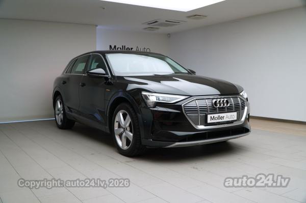 Black Audi E-Tron 2022 in Tallinn, with an engine capacity of 0.00 L and mileage of 41 thousand km for 34900 €, photo 3 on AUTOMOTO.COM.LV