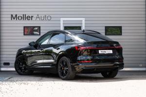 Melns Audi E-Tron 2022 Jelgava, ar dzinēja tilpumu 0.00 L un nobraukumu 41 tūkst. km par 42200 €, foto 4 vietnē AUTOMOTO.COM.LV