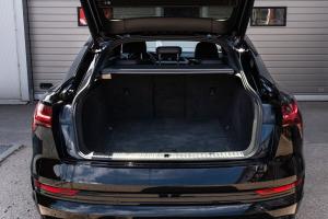 Melns Audi E-Tron 2022 Jelgava, ar dzinēja tilpumu 0.00 L un nobraukumu 41 tūkst. km par 42200 €, foto 18 vietnē AUTOMOTO.COM.LV