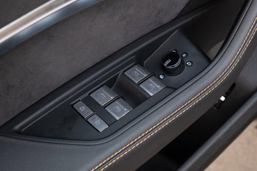 Melns Audi E-Tron 2022 Jelgava, ar dzinēja tilpumu 0.00 L un nobraukumu 41 tūkst. km par 42200 €, foto 21 vietnē AUTOMOTO.COM.LV