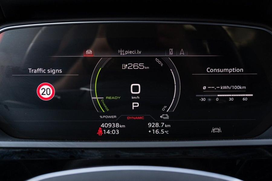 Melns Audi E-Tron 2022 Jelgava, ar dzinēja tilpumu 0.00 L un nobraukumu 41 tūkst. km par 42200 €, foto 25 vietnē AUTOMOTO.COM.LV