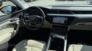 Melns Audi E-Tron 2022 Tallina, ar dzinēja tilpumu 0.00 L un nobraukumu 55 tūkst. km par 34000 €, foto 13 vietnē AUTOMOTO.COM.LV