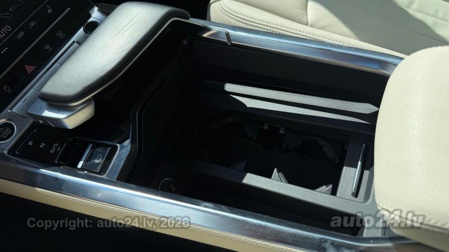 Melns Audi E-Tron 2022 Tallina, ar dzinēja tilpumu 0.00 L un nobraukumu 55 tūkst. km par 34000 €, foto 23 vietnē AUTOMOTO.COM.LV