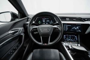 Black Audi E-Tron 2023 in Tallinn, with an engine capacity of 0.00 L and mileage of 62 thousand km for 36900 €, photo 11 on AUTOMOTO.COM.LV