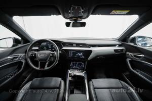 Melns Audi E-Tron 2023 Tallina, ar dzinēja tilpumu 0.00 L un nobraukumu 62 tūkst. km par 36900 €, foto 10 vietnē AUTOMOTO.COM.LV