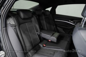 Melns Audi E-Tron 2023 Tallina, ar dzinēja tilpumu 0.00 L un nobraukumu 62 tūkst. km par 36900 €, foto 14 vietnē AUTOMOTO.COM.LV