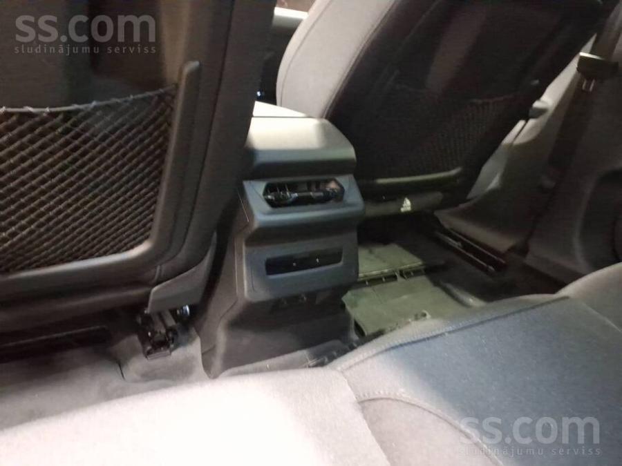 Black Audi E-Tron 2025 in Riga, with an engine capacity of 0.00 L and mileage of 8 thousand km for 52900 €, photo 9 on AUTOMOTO.COM.LV