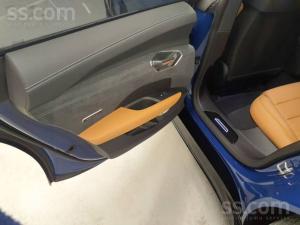 Blue Audi E-Tron 2025 in Riga, with an engine capacity of 1.40 L and mileage of 27 thousand km for 99990 €, photo 11 on AUTOMOTO.COM.LV