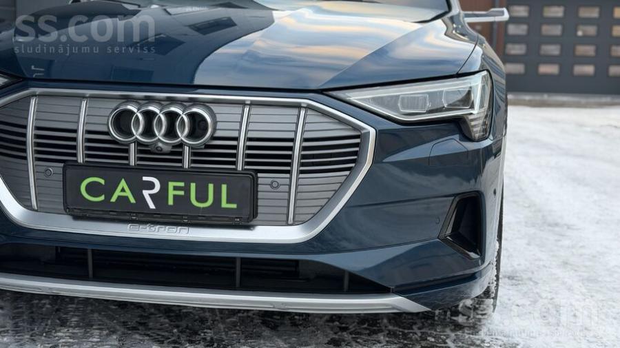 Zils Audi E-Tron 2019 Rīga, ar dzinēja tilpumu 0.00 L un nobraukumu 91 tūkst. km par 28900 €, foto 2 vietnē AUTOMOTO.COM.LV