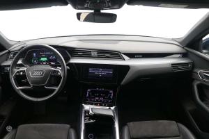 Blue Audi E-Tron 2019 in Vilnius, with an engine capacity of 0.00 L and mileage of 71 thousand km for 24790 €, photo 23 on AUTOMOTO.COM.LV