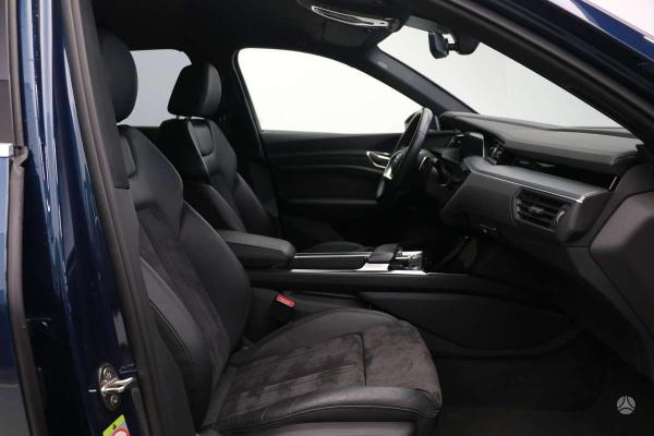 Zils Audi E-Tron 2019 Viļņa, ar dzinēja tilpumu 0.00 L un nobraukumu 71 tūkst. km par 23790 €, foto 10 vietnē AUTOMOTO.COM.LV