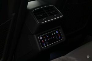 Синий Ауди E-Tron 2019 в Вильнюс, объемом двигателя 0.00 л и пробегом 71 тыс. км за 23790 €, фото 14 на AUTOMOTO.COM.LV