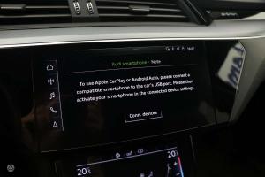 Синий Ауди E-Tron 2019 в Вильнюс, объемом двигателя 0.00 л и пробегом 71 тыс. км за 23790 €, фото 28 на AUTOMOTO.COM.LV