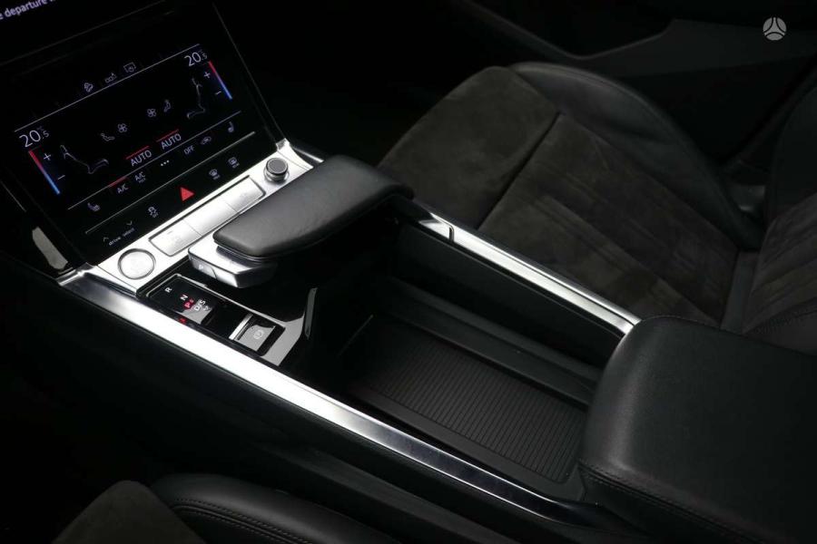 Синий Ауди E-Tron 2019 в Вильнюс, объемом двигателя 0.00 л и пробегом 71 тыс. км за 23790 €, фото 30 на AUTOMOTO.COM.LV