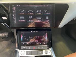 Zils Audi E-Tron 2019 Viļņa, ar dzinēja tilpumu 0.00 L un nobraukumu 179 tūkst. km par 21500 €, foto 13 vietnē AUTOMOTO.COM.LV