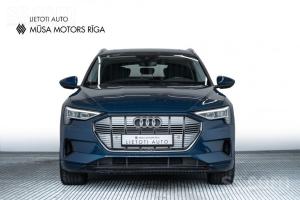 Синий Ауди E-Tron 2019 в Рига, объемом двигателя 0.00 л и пробегом 148 тыс. км за 23900 €, фото 4 на AUTOMOTO.COM.LV