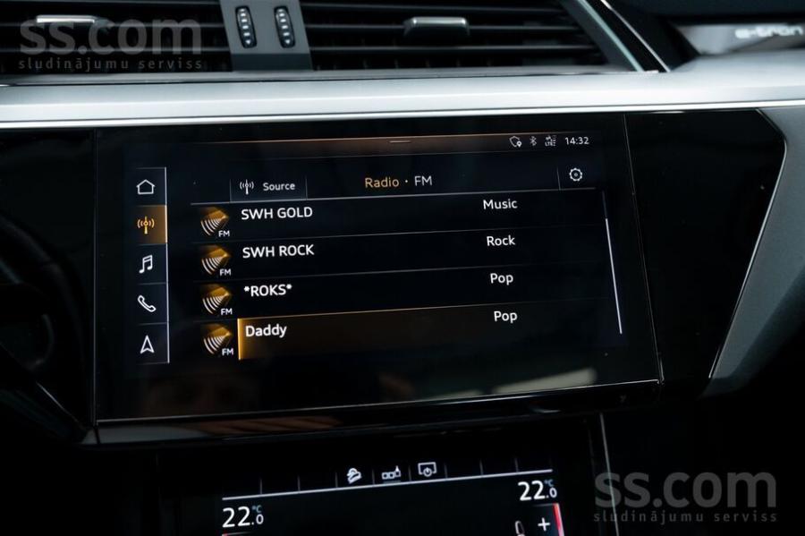 Синий Ауди E-Tron 2019 в Рига, объемом двигателя 0.00 л и пробегом 148 тыс. км за 23900 €, фото 23 на AUTOMOTO.COM.LV