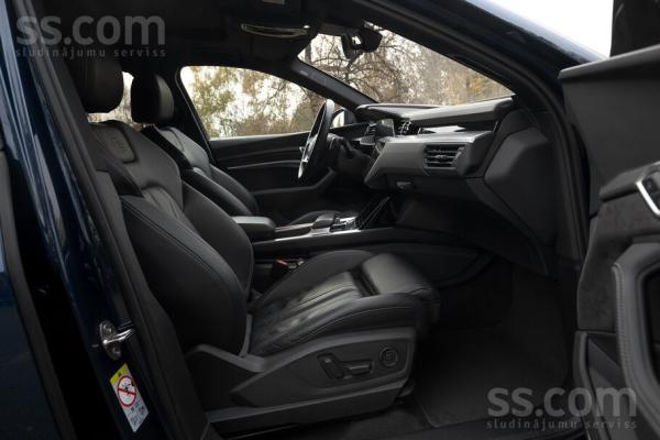 Zils Audi E-Tron 2020 Jelgava, ar dzinēja tilpumu 0.00 L un nobraukumu 174 tūkst. km par 26500 €, foto 11 vietnē AUTOMOTO.COM.LV
