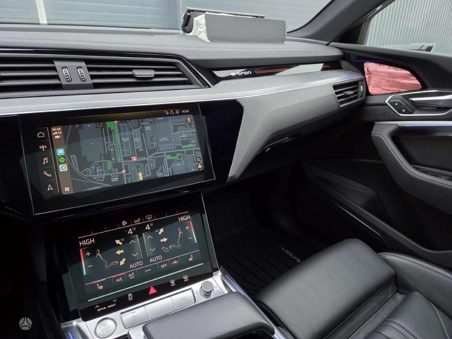 Zils Audi E-Tron 2020 Kauņa, ar dzinēja tilpumu 0.00 L un nobraukumu 108 tūkst. km par 18800 €, foto 32 vietnē AUTOMOTO.COM.LV