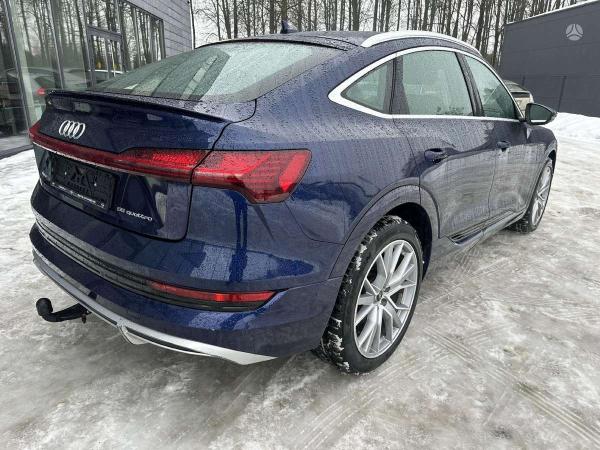Zils Audi E-Tron 2020 Kauņa, ar dzinēja tilpumu 0.00 L un nobraukumu 138 tūkst. km par 26900 €, foto 4 vietnē AUTOMOTO.COM.LV