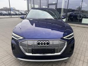 Zils Audi E-Tron 2020 Kauņa, ar dzinēja tilpumu 0.00 L un nobraukumu 138 tūkst. km par 26900 €, foto 2 vietnē AUTOMOTO.COM.LV