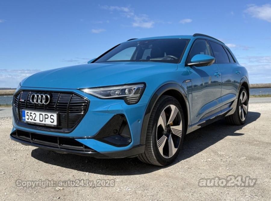Blue Audi E-Tron 2020 in Tallinn, with an engine capacity of 0.00 L and mileage of 60 thousand km for 38900 €, photo 1 on AUTOMOTO.COM.LV