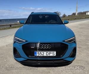 Blue Audi E-Tron 2020 in Tallinn, with an engine capacity of 0.00 L and mileage of 60 thousand km for 38900 €, photo 6 on AUTOMOTO.COM.LV