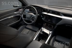 Blue Audi E-Tron 2020 in Jelgava, with an engine capacity of 0.00 L and mileage of 130 thousand km for 31000 €, photo 26 on AUTOMOTO.COM.LV