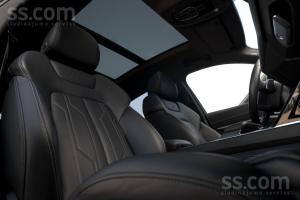 Blue Audi E-Tron 2020 in Jelgava, with an engine capacity of 0.00 L and mileage of 130 thousand km for 31000 €, photo 28 on AUTOMOTO.COM.LV