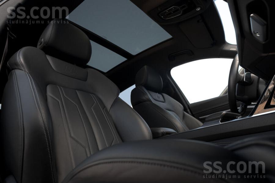 Blue Audi E-Tron 2020 in Jelgava, with an engine capacity of 0.00 L and mileage of 130 thousand km for 31000 €, photo 28 on AUTOMOTO.COM.LV