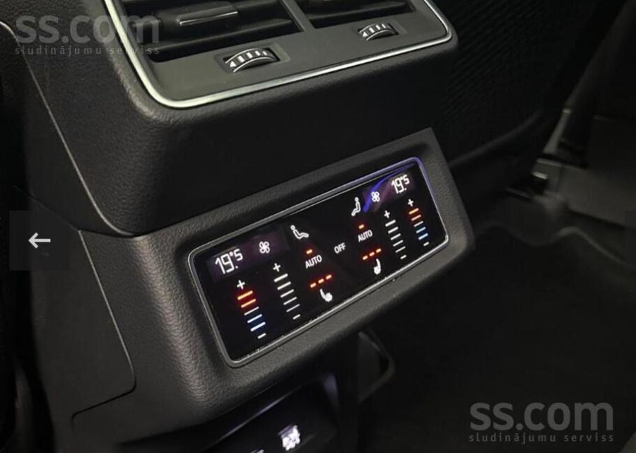 Zils Audi E-Tron 2020 Rīga, ar dzinēja tilpumu 0.00 L un nobraukumu 140 tūkst. km par 23999 €, foto 6 vietnē AUTOMOTO.COM.LV