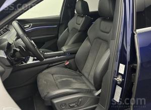 Zils Audi E-Tron 2020 Rīga, ar dzinēja tilpumu 0.00 L un nobraukumu 140 tūkst. km par 26950 €, foto 12 vietnē AUTOMOTO.COM.LV