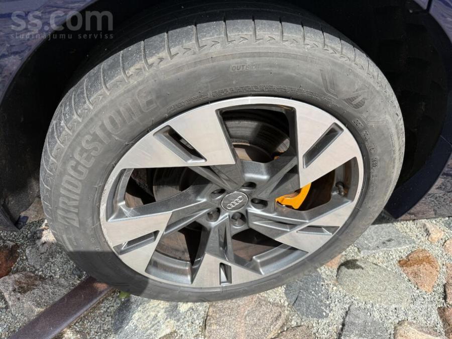 Zils Audi E-Tron 2020 Rīga, ar dzinēja tilpumu 0.00 L un nobraukumu 140 tūkst. km par 24450 €, foto 8 vietnē AUTOMOTO.COM.LV