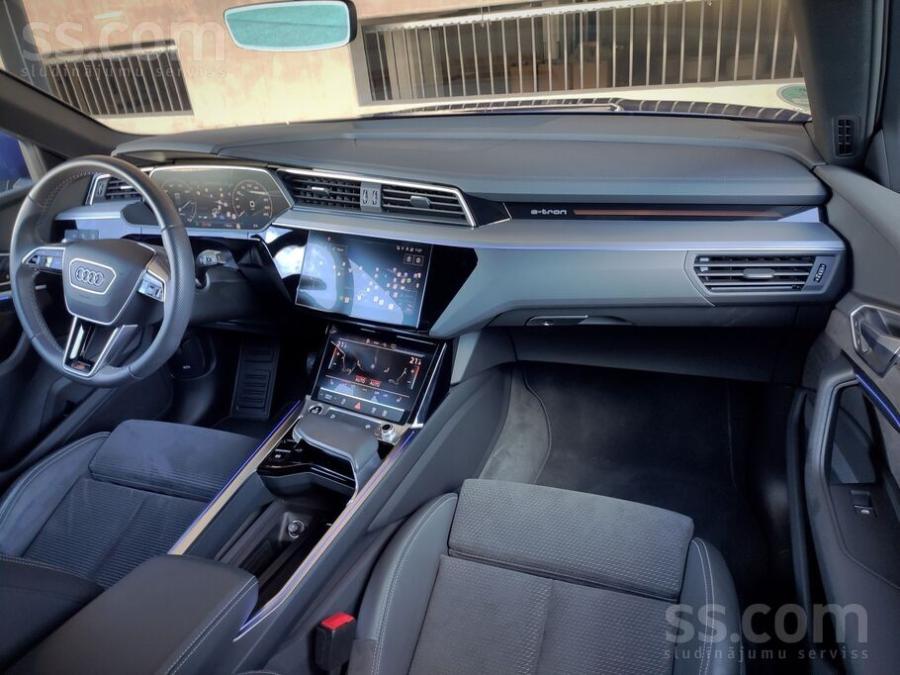 Zils Audi E-Tron 2020 Rīga, ar dzinēja tilpumu 0.00 L un nobraukumu 47 tūkst. km par 28888 €, foto 13 vietnē AUTOMOTO.COM.LV