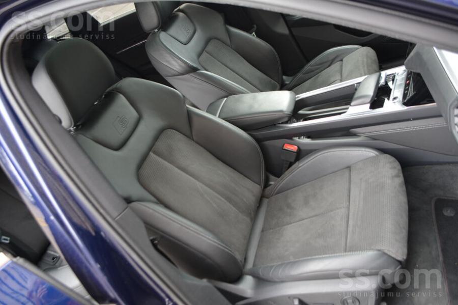 Blue Audi E-Tron 2020 in Riga, with an engine capacity of 0.00 L and mileage of 141 thousand km for 24555 €, photo 19 on AUTOMOTO.COM.LV
