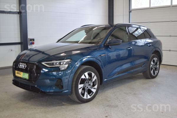 Zils Audi E-Tron 2020 Rīga, ar dzinēja tilpumu 0.00 L un nobraukumu 80 tūkst. km par 26500 €, foto 1 vietnē AUTOMOTO.COM.LV