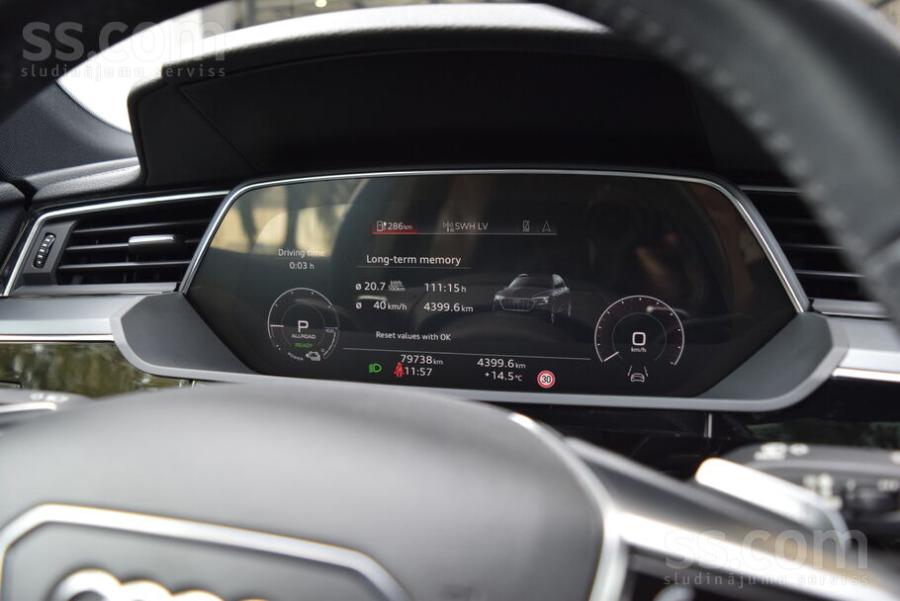 Zils Audi E-Tron 2020 Rīga, ar dzinēja tilpumu 0.00 L un nobraukumu 80 tūkst. km par 26500 €, foto 13 vietnē AUTOMOTO.COM.LV