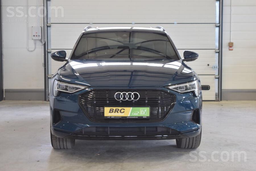 Zils Audi E-Tron 2020 Rīga, ar dzinēja tilpumu 0.00 L un nobraukumu 80 tūkst. km par 26500 €, foto 18 vietnē AUTOMOTO.COM.LV