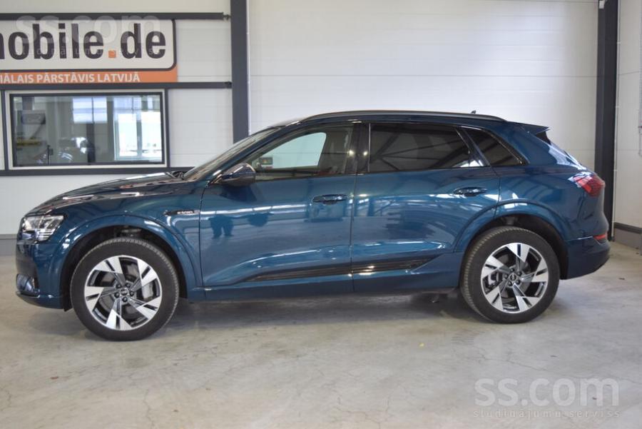 Zils Audi E-Tron 2020 Rīga, ar dzinēja tilpumu 0.00 L un nobraukumu 80 tūkst. km par 26500 €, foto 20 vietnē AUTOMOTO.COM.LV