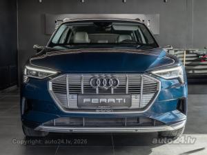 Blue Audi E-Tron 2020 in Tallinn, with an engine capacity of 0.00 L and mileage of 126 thousand km for 36900 €, photo 4 on AUTOMOTO.COM.LV