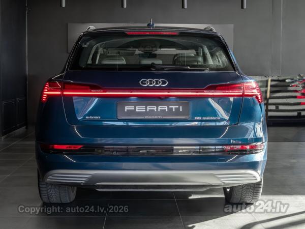 Zils Audi E-Tron 2020 Tallina, ar dzinēja tilpumu 0.00 L un nobraukumu 126 tūkst. km par 36900 €, foto 5 vietnē AUTOMOTO.COM.LV